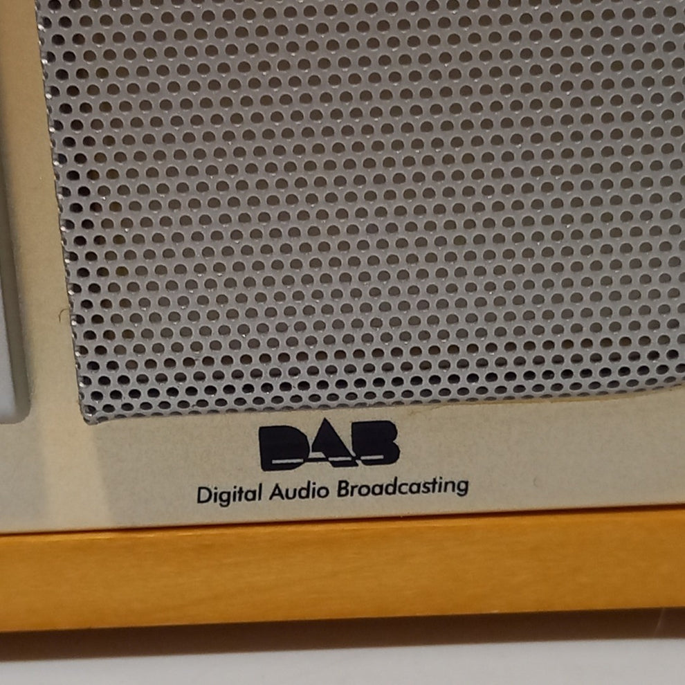 Pure Evoke-2 DAB Digital Radio Light Wood – Tested, Working, Fuzzy Aud ...